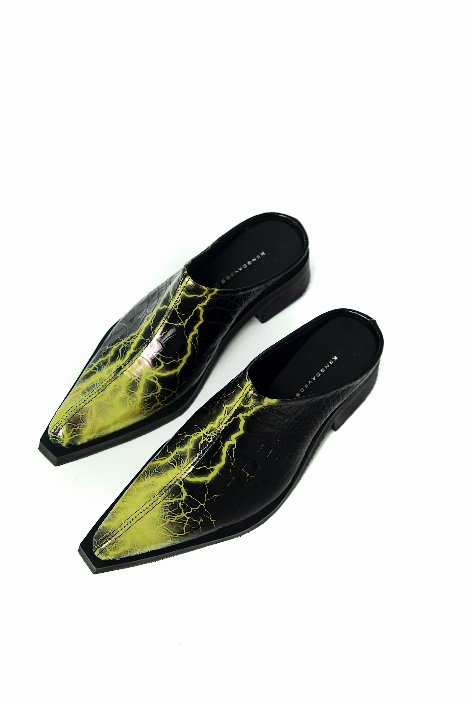 Woke Lightning Mule : kiingdaviids